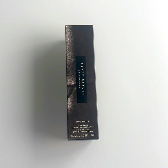 Fenty Beauty | Makeup | Fenty Beauty Pro Filtr Soft Matte Foundation ...